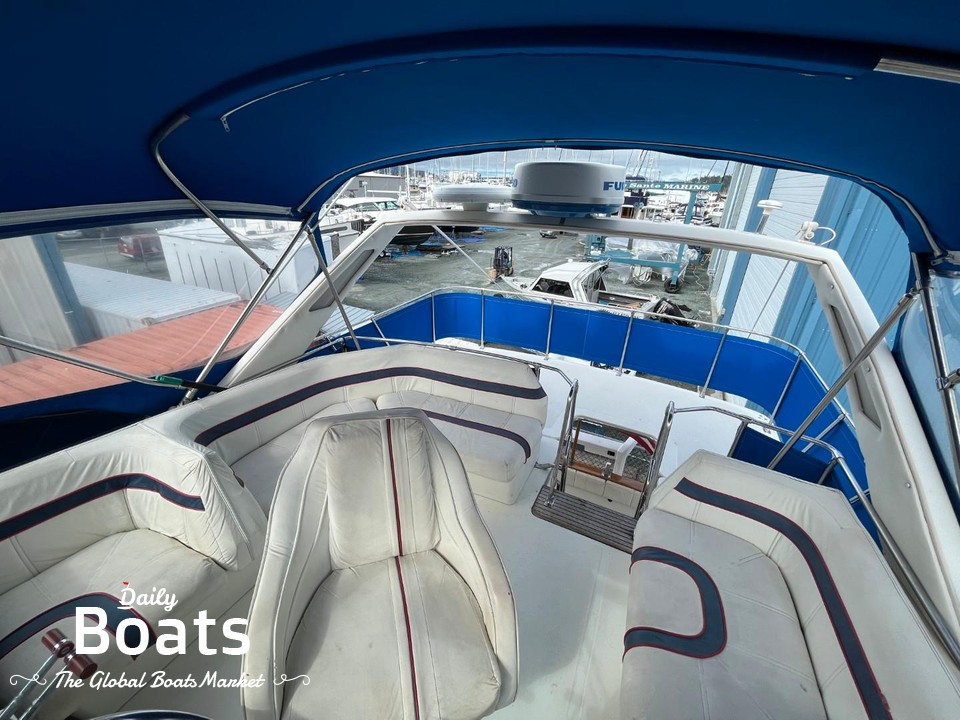 1986 Bayliner 3870 for sale. View price, photos and Buy 1986 Bayliner ...