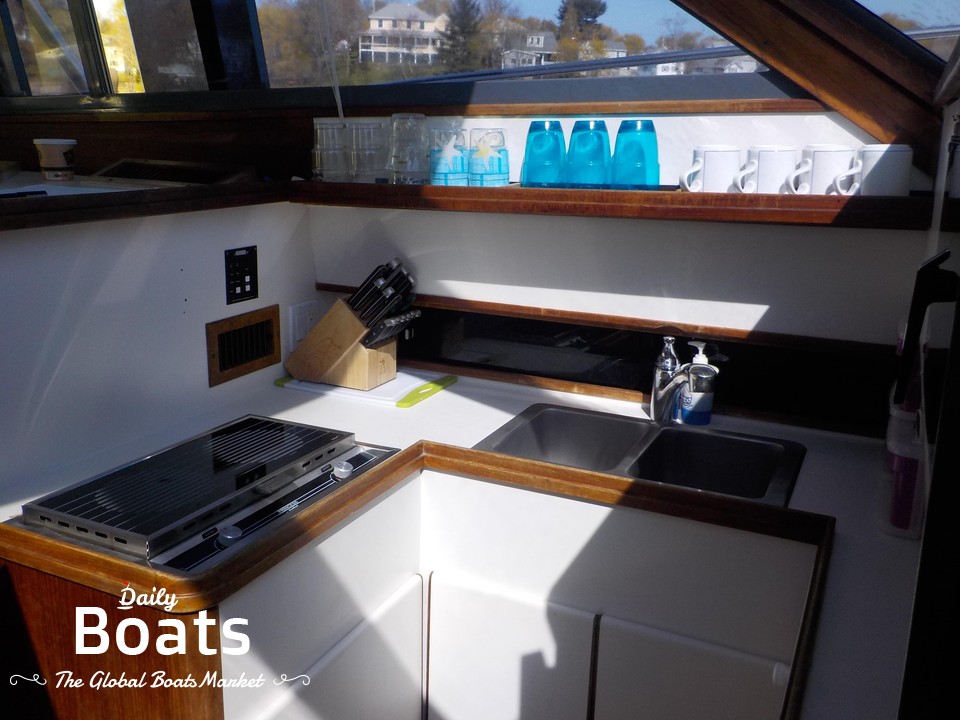 1988 Tiara Yachts 3600 Convertible for sale. View price, photos and Buy ...