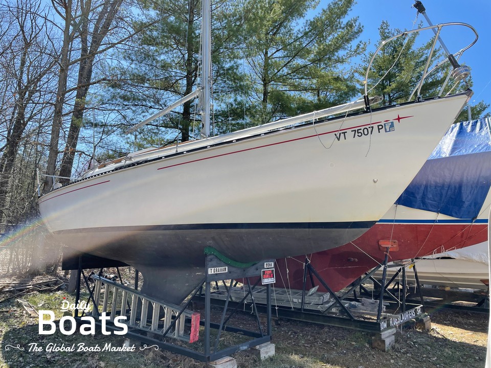 1976 C&C 27 Mk Iii for sale. View price, photos and Buy 1976 C&C 27 Mk ...