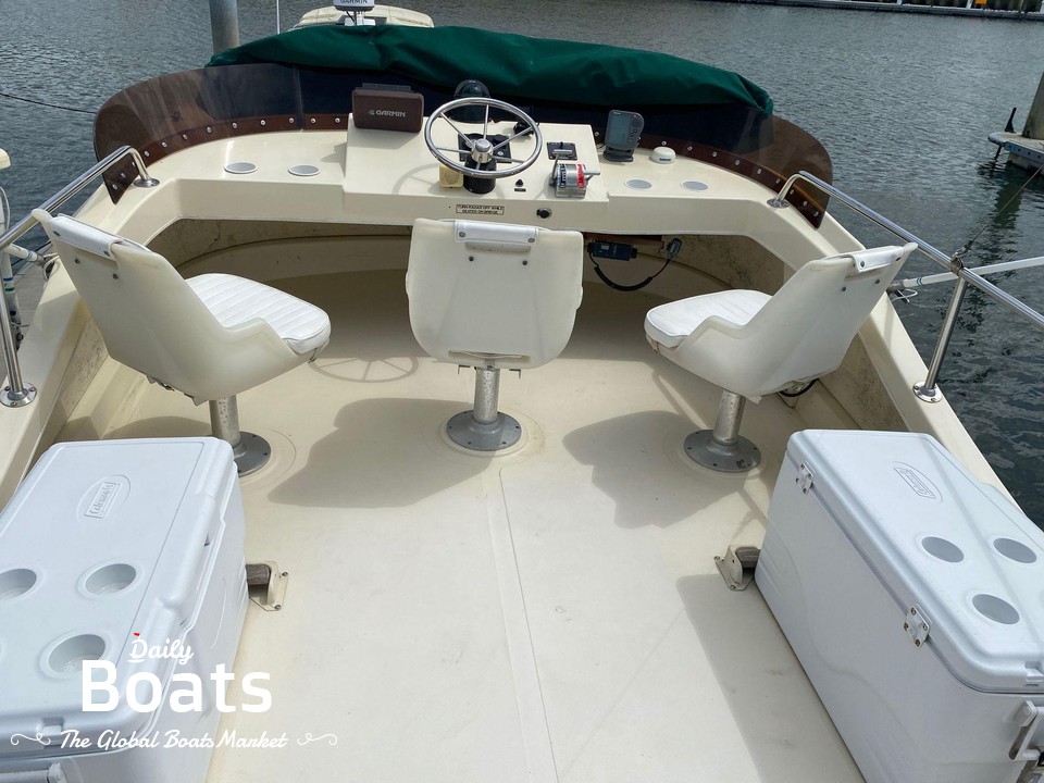 1993 Camano 31 Trawler for sale. View price, photos and Buy 1993 Camano ...