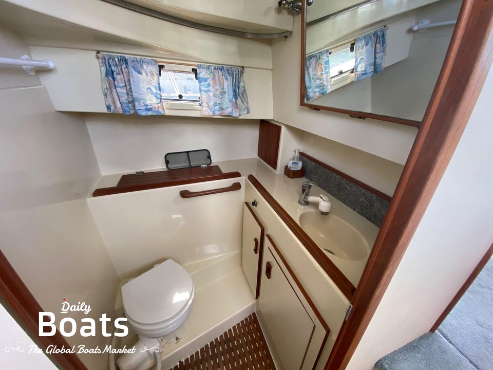 1993 Camano 31 Trawler for sale. View price, photos and Buy 1993 Camano ...