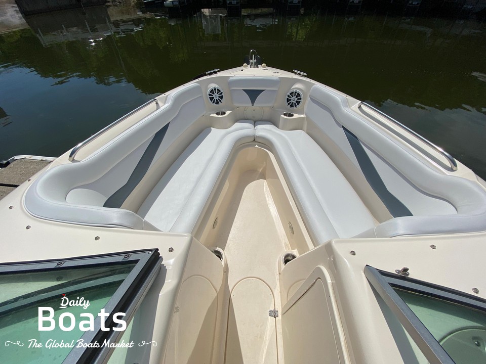 2004 Rinker 282 Captiva Bowrider for sale. View price, photos and Buy ...