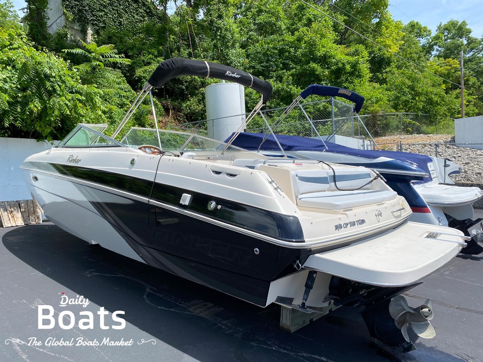 2004 Rinker 282 Captiva Bowrider for sale. View price, photos and Buy ...