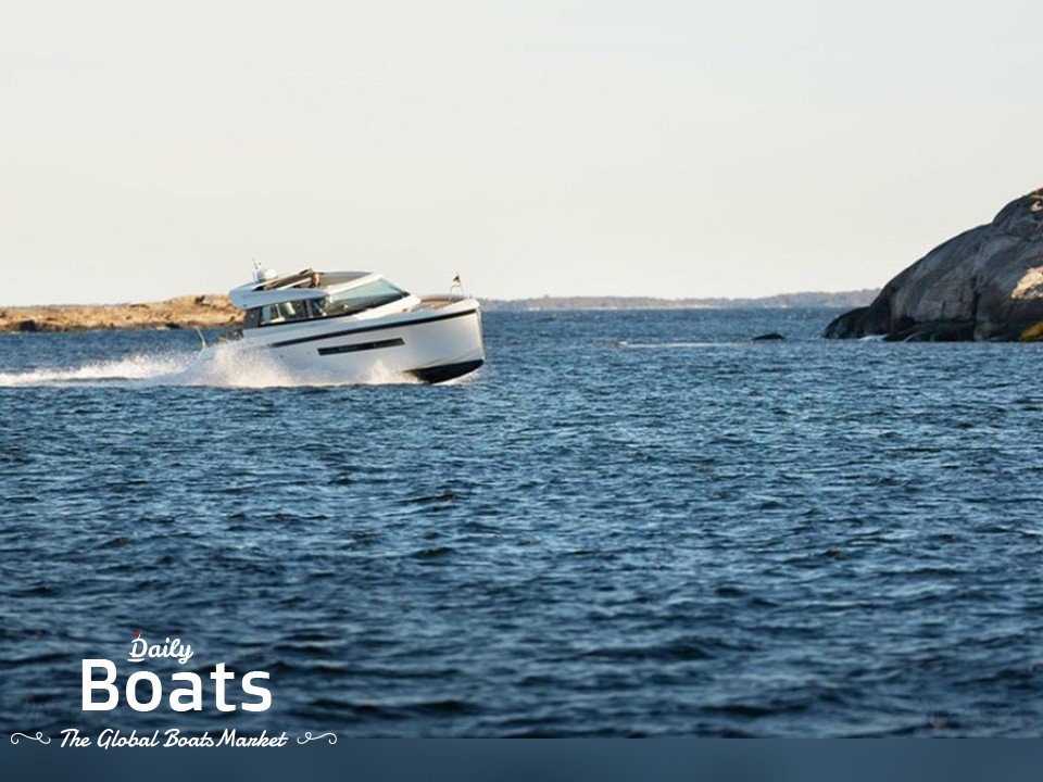 2022 Delta Powerboats 33 Coupe for sale. View price, photos and Buy ...