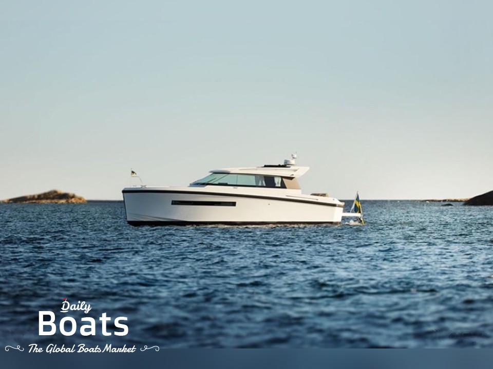 2022 Delta Powerboats 33 Coupe for sale. View price, photos and Buy ...