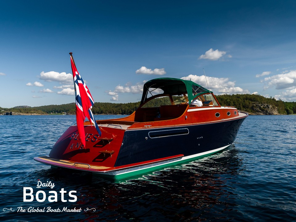 2004 Custom Wolstenholme 38 for sale. View price, photos and Buy 2004 ...