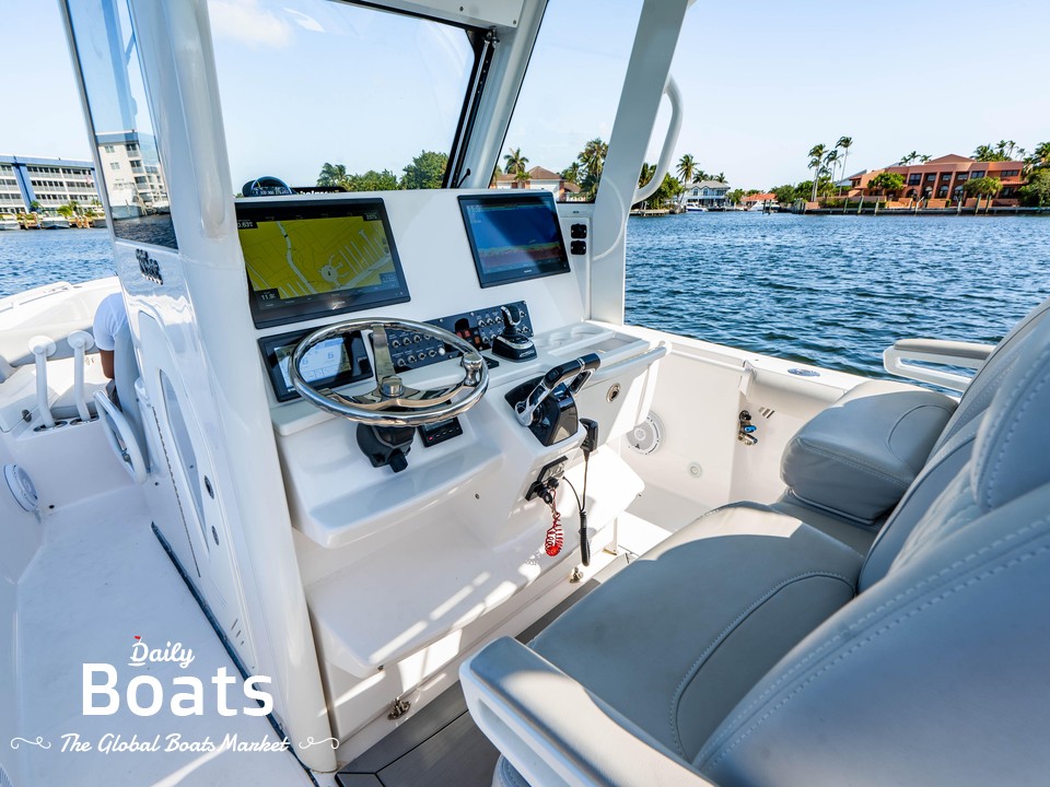 2020 Everglades 295 Cc for sale. View price, photos and Buy 2020 ...