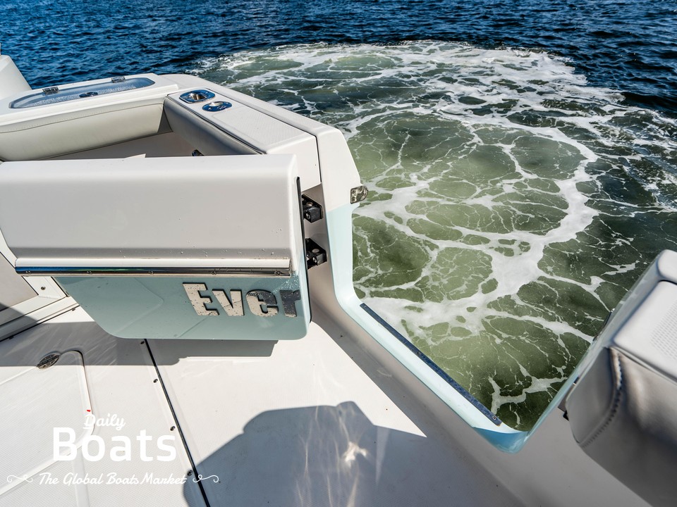 2020 Everglades 295 Cc for sale. View price, photos and Buy 2020 ...