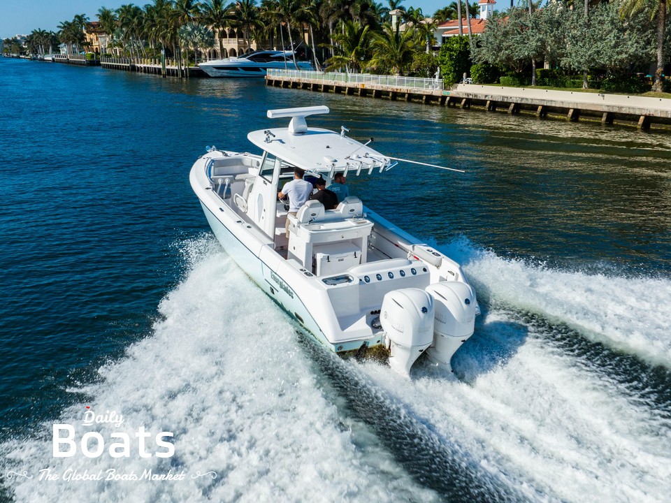 2020 Everglades 295 Cc for sale. View price, photos and Buy 2020 ...