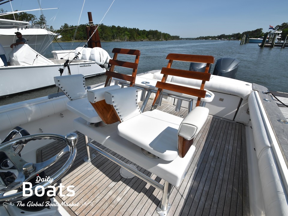 2010 Regulator 34 Ss for sale. View price, photos and Buy 2010 ...