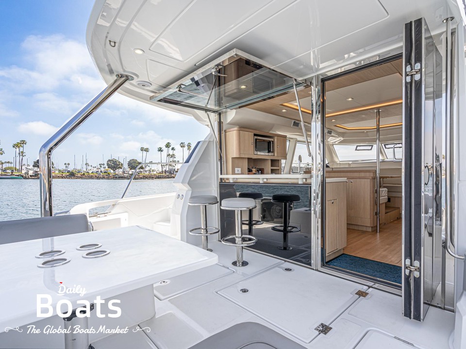 2020 Aquila 44 Yacht for sale. View price, photos and Buy 2020 Aquila ...