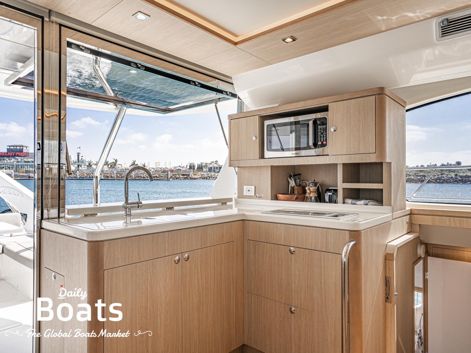 2020 Aquila 44 Yacht for sale. View price, photos and Buy 2020 Aquila ...