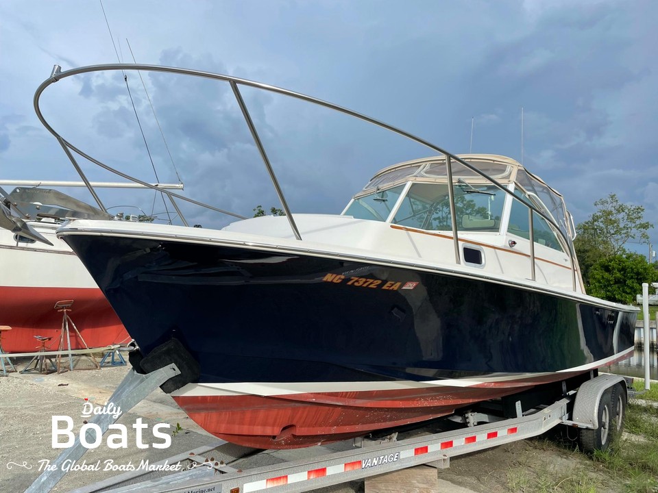 2005 Hunt Yachts Surfhunter 25 for sale. View price, photos and Buy ...