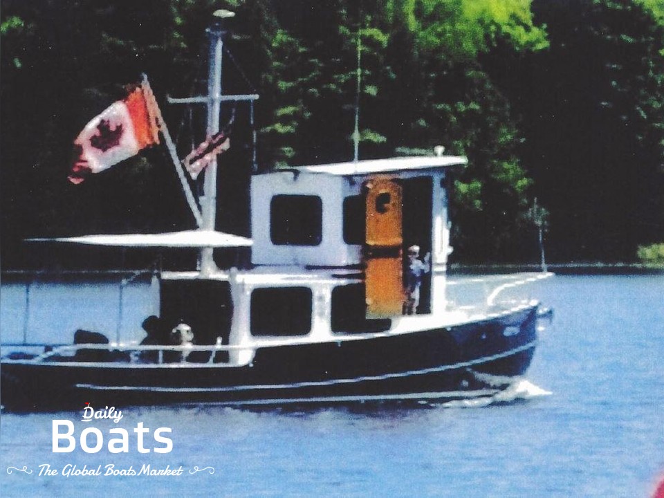 2004 Custom Steel 27 Tug With Trailer for sale. View price, photos and ...