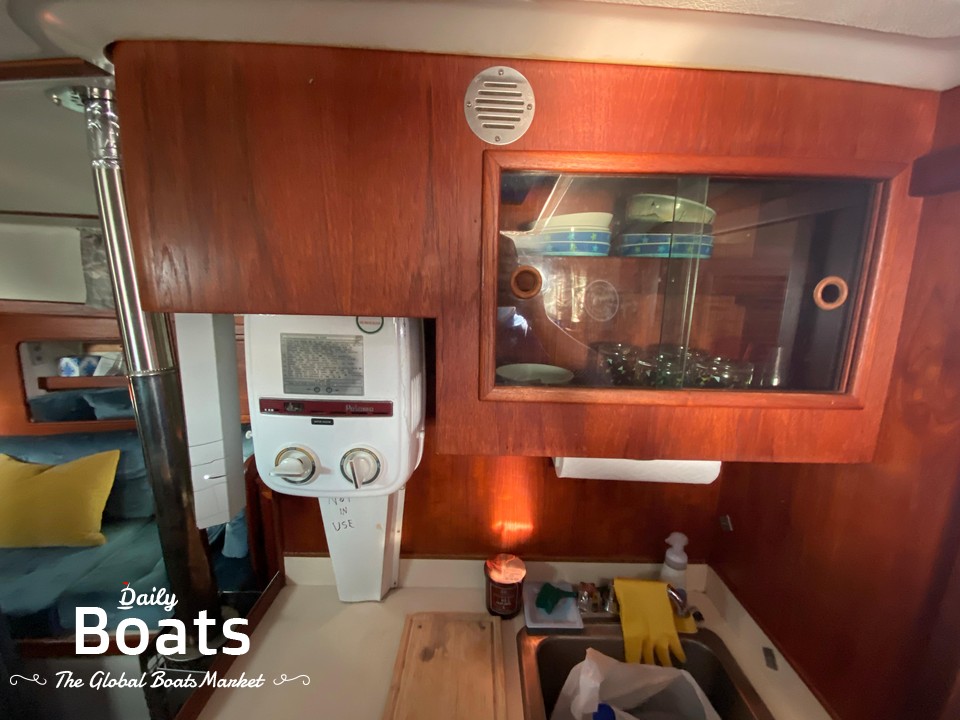 1981 Hinterhoeller Niagara 35 for sale. View price, photos and Buy 1981 ...