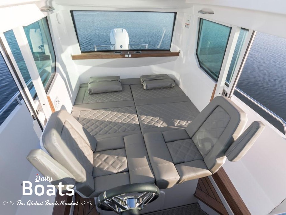2022 Axopar 28 Cabin for sale. View price, photos and Buy 2022 Axopar ...