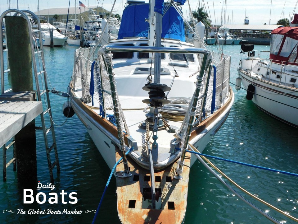 1979 Gulfstar 47 Sailmaster for sale. View price, photos and Buy 1979 ...