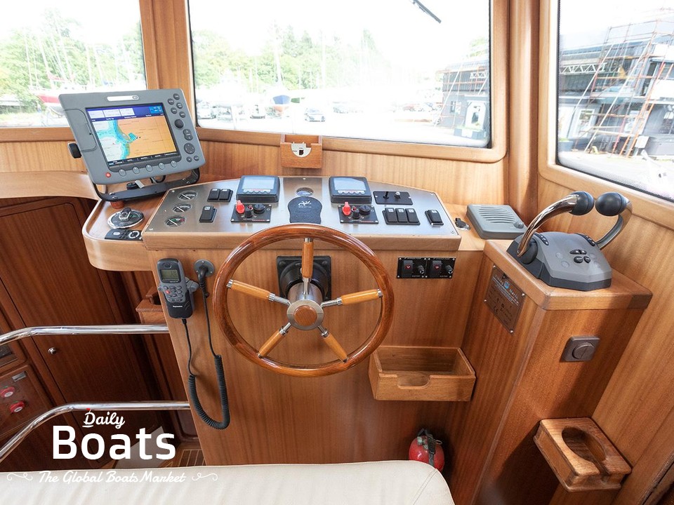 2007 Viking Pilot 285 for sale. View price, photos and Buy 2007 Viking ...