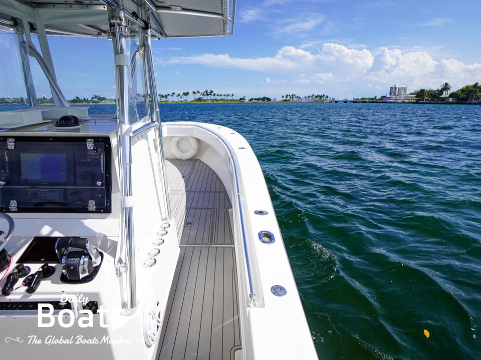 2004 Contender 31 Open for sale. View price, photos and Buy 2004 ...