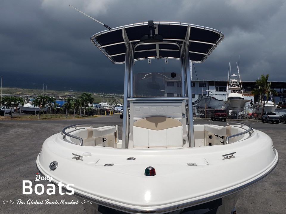 2019 Robalo R222 Center Console for sale. View price, photos and Buy ...