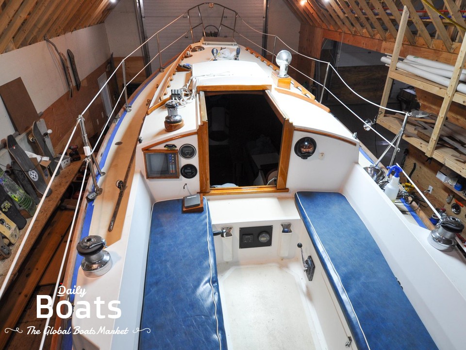 1988 Morris Linda 28 for sale. View price, photos and Buy 1988 Morris ...