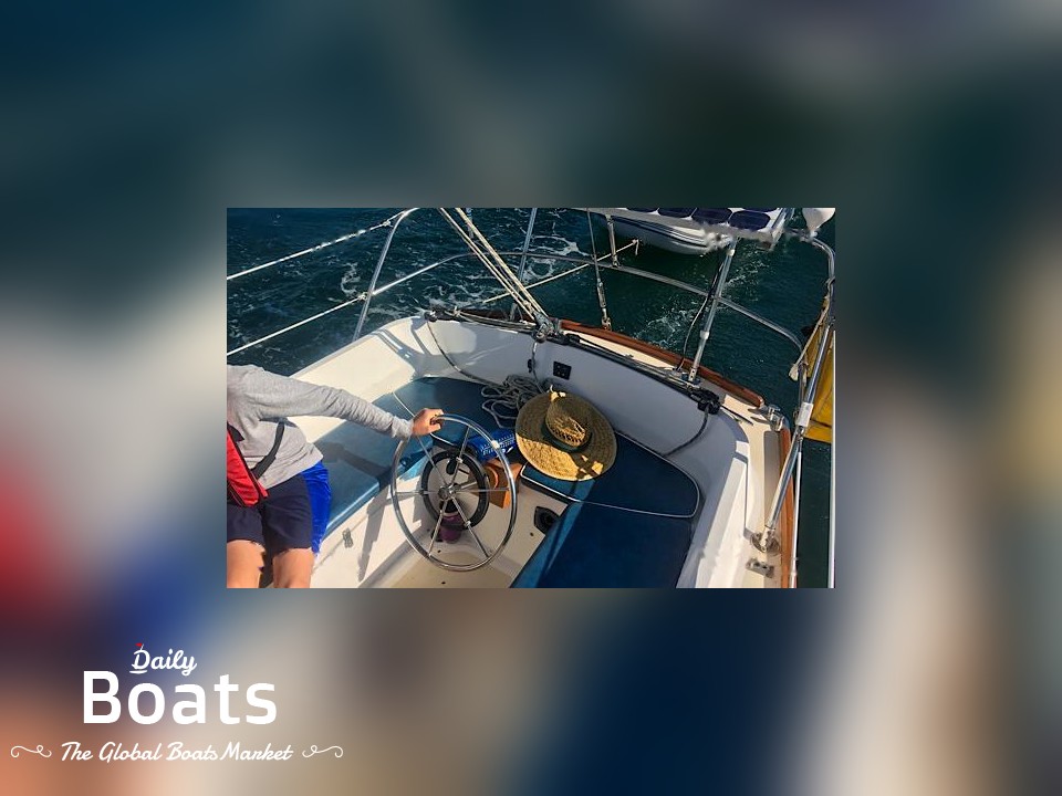 1988 Morris Linda 28 for sale. View price, photos and Buy 1988 Morris ...