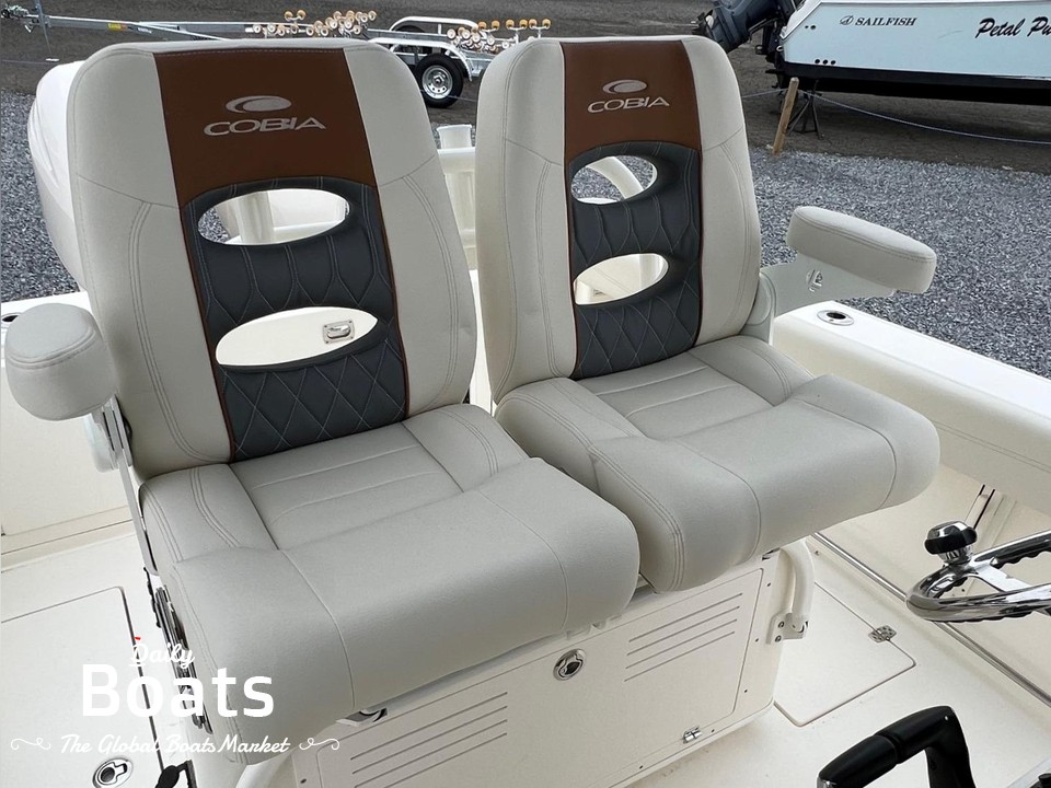 2022 Cobia 262Cc for sale. View price, photos and Buy 2022 Cobia 262Cc ...