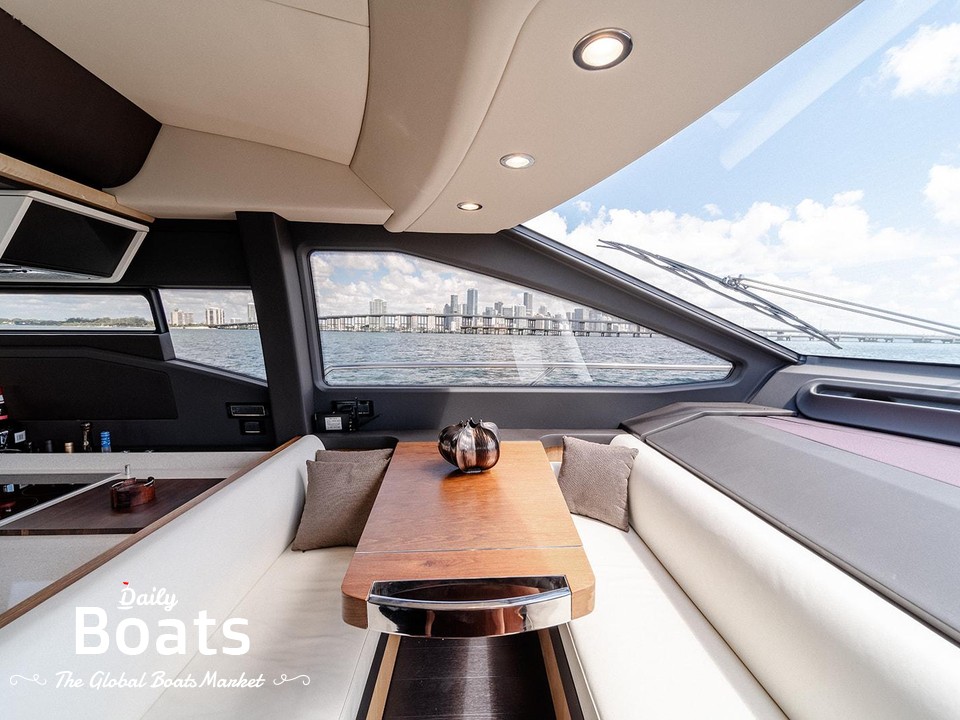2019 Azimut 72 Fly for sale. View price, photos and Buy 2019 Azimut 72 ...