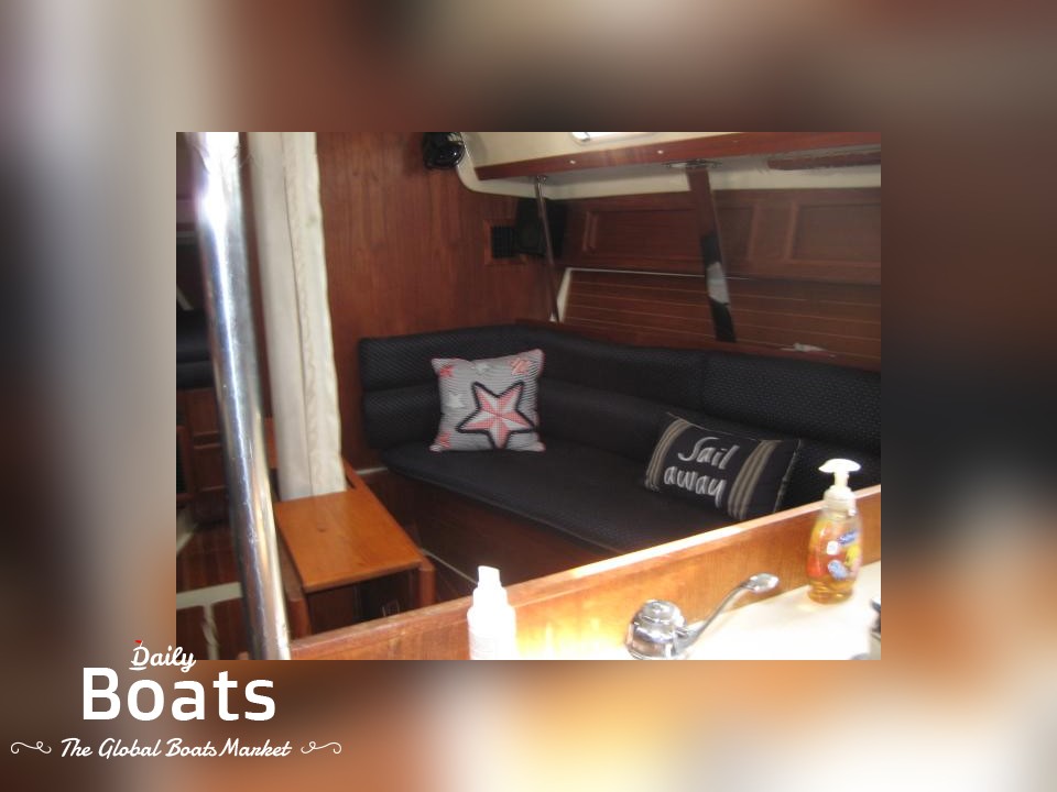 1990 Pearson 38 for sale. View price, photos and Buy 1990 Pearson 38 ...