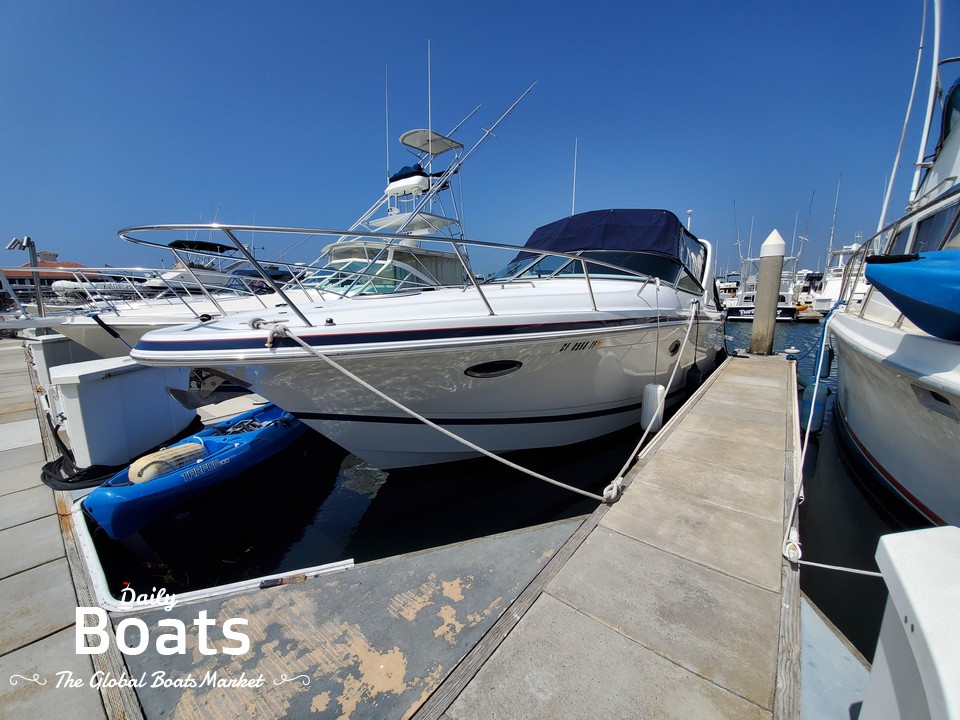 2001 Chris-Craft 308 Express Cruiser for sale. View price, photos and ...
