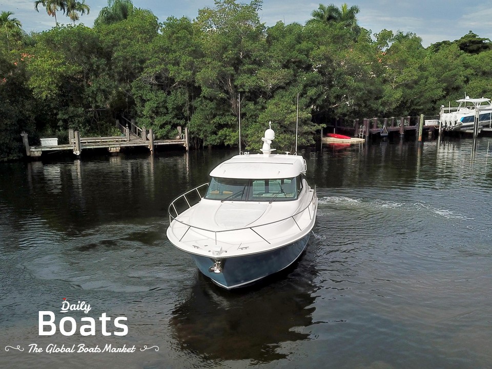 2016 Tiara Yachts 44 Coupe for sale. View price, photos and Buy 2016 ...