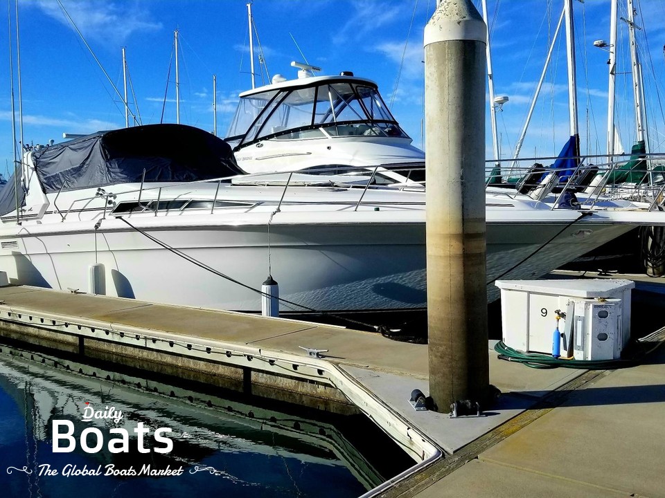 1991 Sea Ray 440 Express for sale. View price, photos and Buy 1991 Sea ...