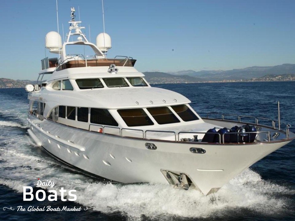 2009 Benetti Tradition 100 for sale. View price, photos and Buy 2009 ...