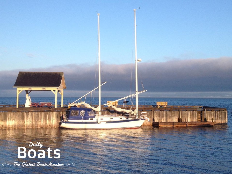 1987 Offshore Yachts Cat-Ketch 33 for sale. View price, photos and Buy ...