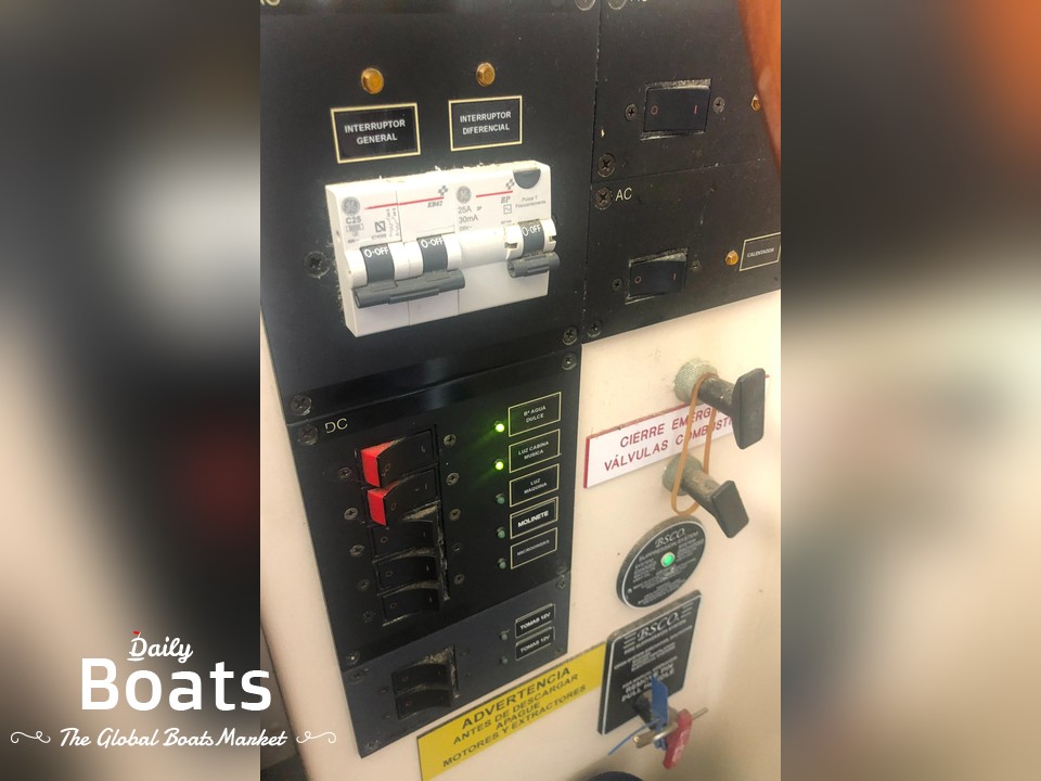 2007 Rodman 11.70 for sale. View price, photos and Buy 2007 Rodman 11. ...