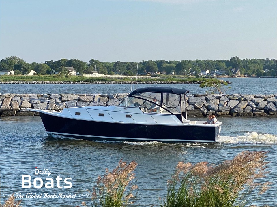 2002 Mainship Pilot 34 for sale. View price, photos and Buy 2002 ...