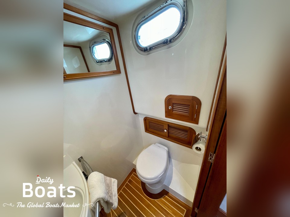 2016 Helmsman Trawlers 38 Pilothouse for sale. View price, photos and ...