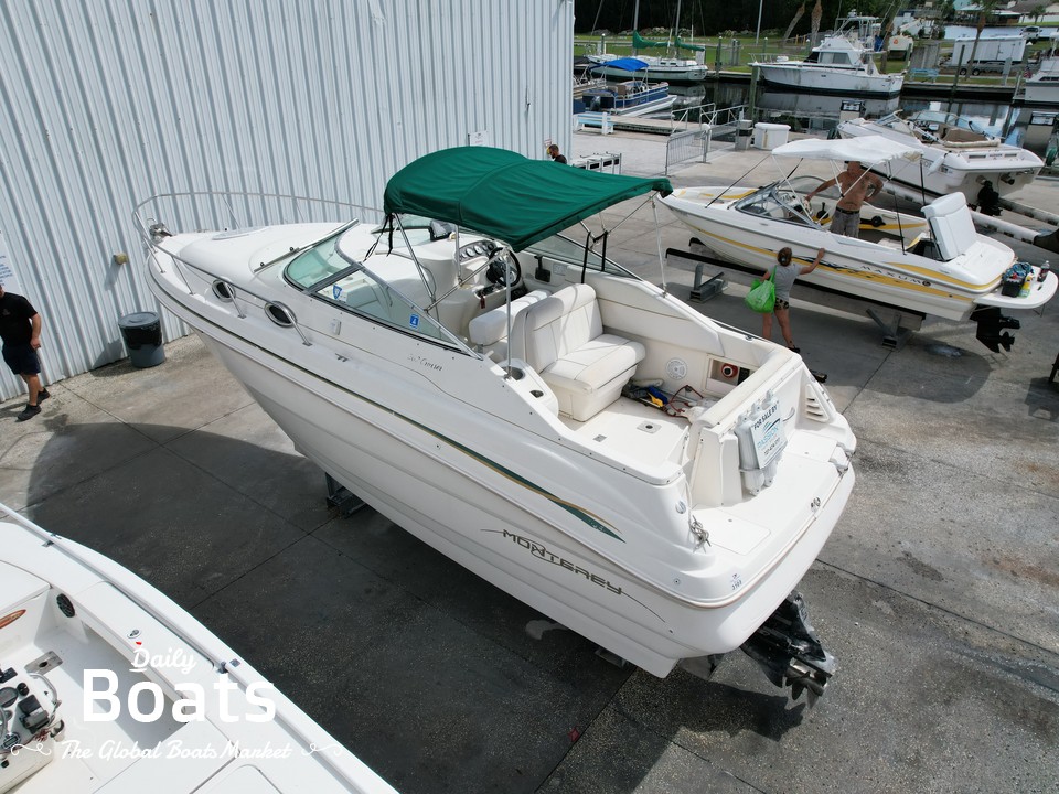 1998 Monterey 262 for sale. View price, photos and Buy 1998 Monterey ...