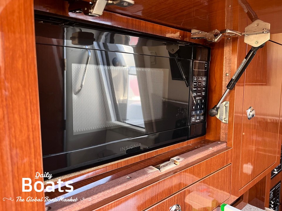 2007 Regal 2860 Window Express for sale. View price, photos and Buy ...