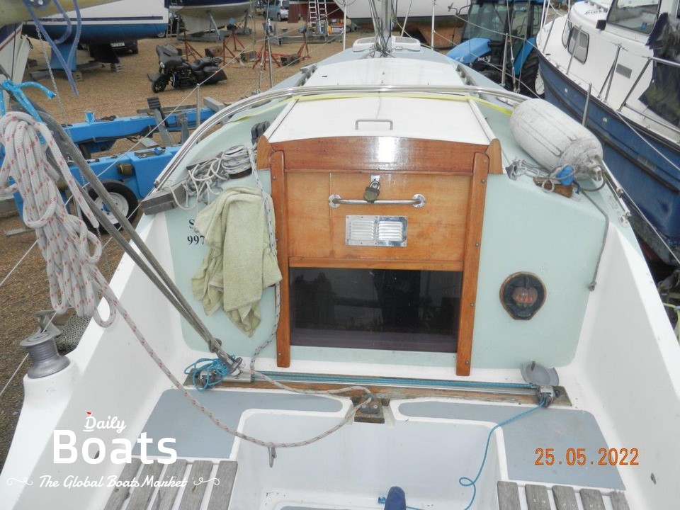 1974 Snapdragon 27 for sale. View price, photos and Buy 1974 Snapdragon ...