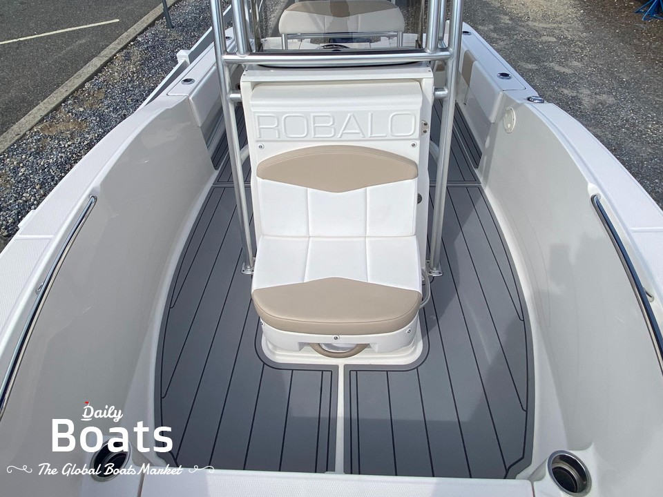 2017 Robalo R180 Center Console for sale. View price, photos and Buy ...