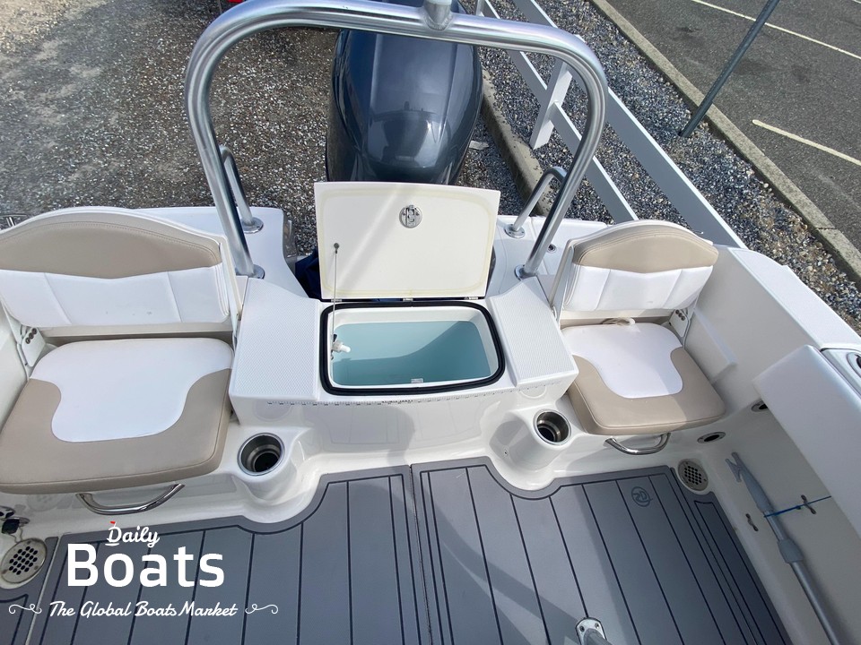 2017 Robalo R180 Center Console for sale. View price, photos and Buy ...
