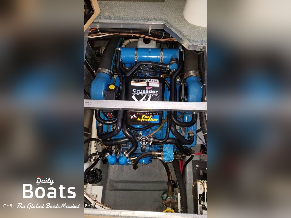 1997 Carver 355 Aft Cabin for sale. View price, photos and Buy 1997 ...