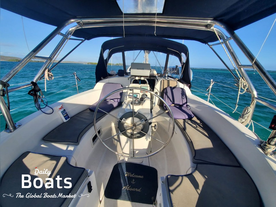 2000 Hunter 340 for sale. View price, photos and Buy 2000 Hunter 340 ...