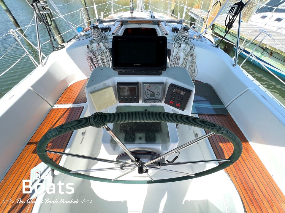 1997 Beneteau Oceanis 351 for sale. View price, photos and Buy 1997 ...