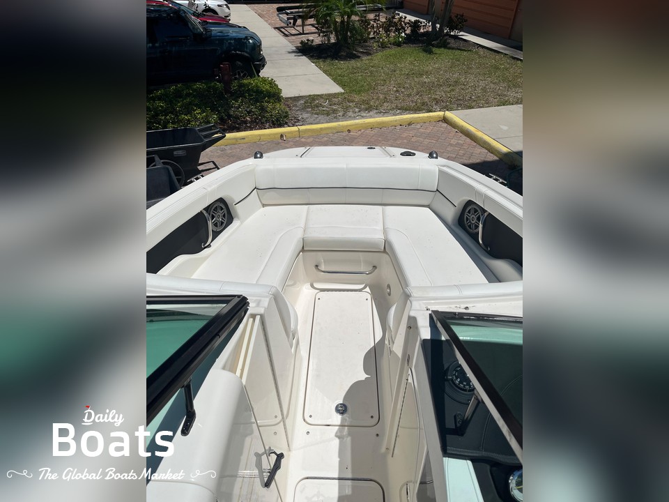 2014 Sea Ray 220 Sundeck Outboard for sale. View price, photos and Buy ...