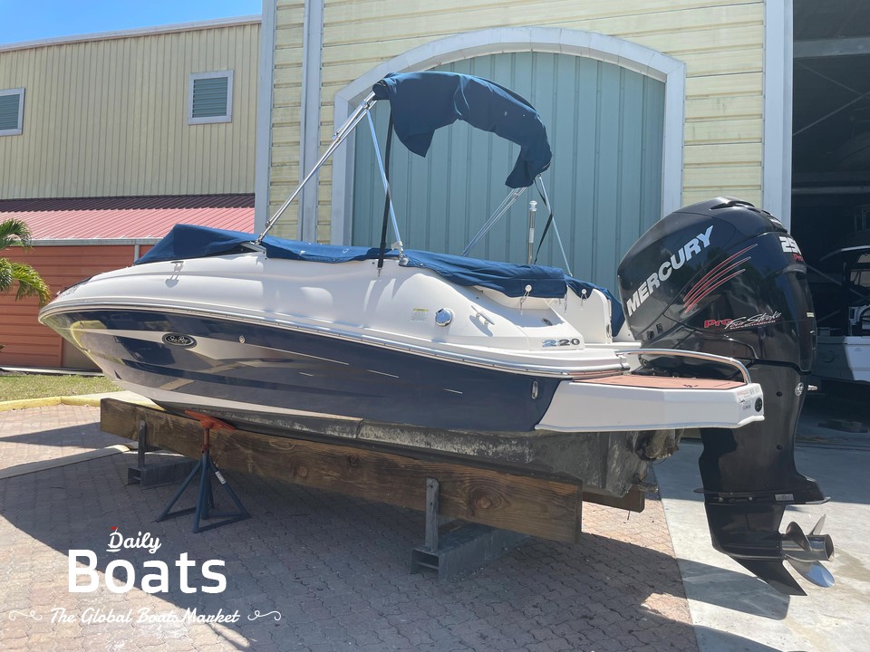 2014 Sea Ray 220 Sundeck Outboard for sale. View price, photos and Buy ...