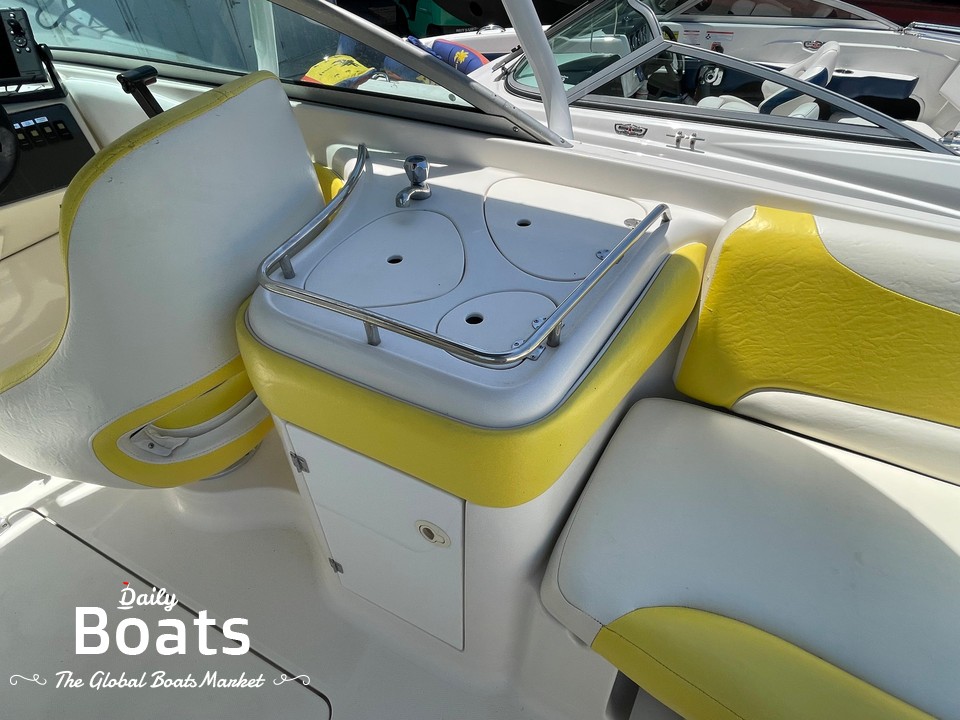 2004 Monterey 263 Ex Explorer for sale. View price, photos and Buy 2004 ...