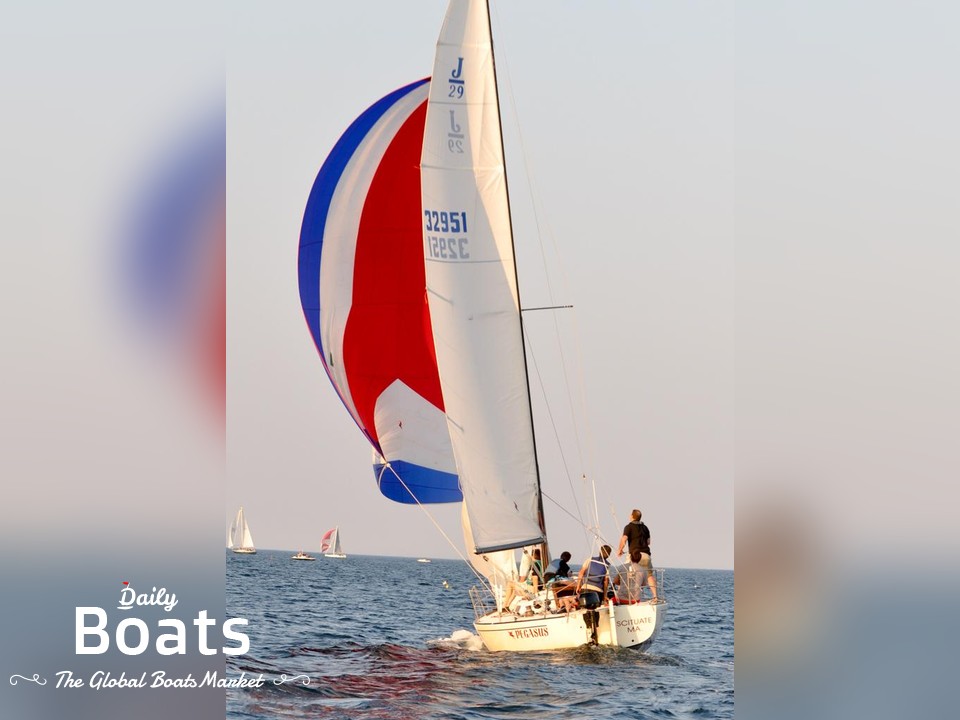 1983 J Boats J/29 for sale. View price, photos and Buy 1983 J Boats J ...