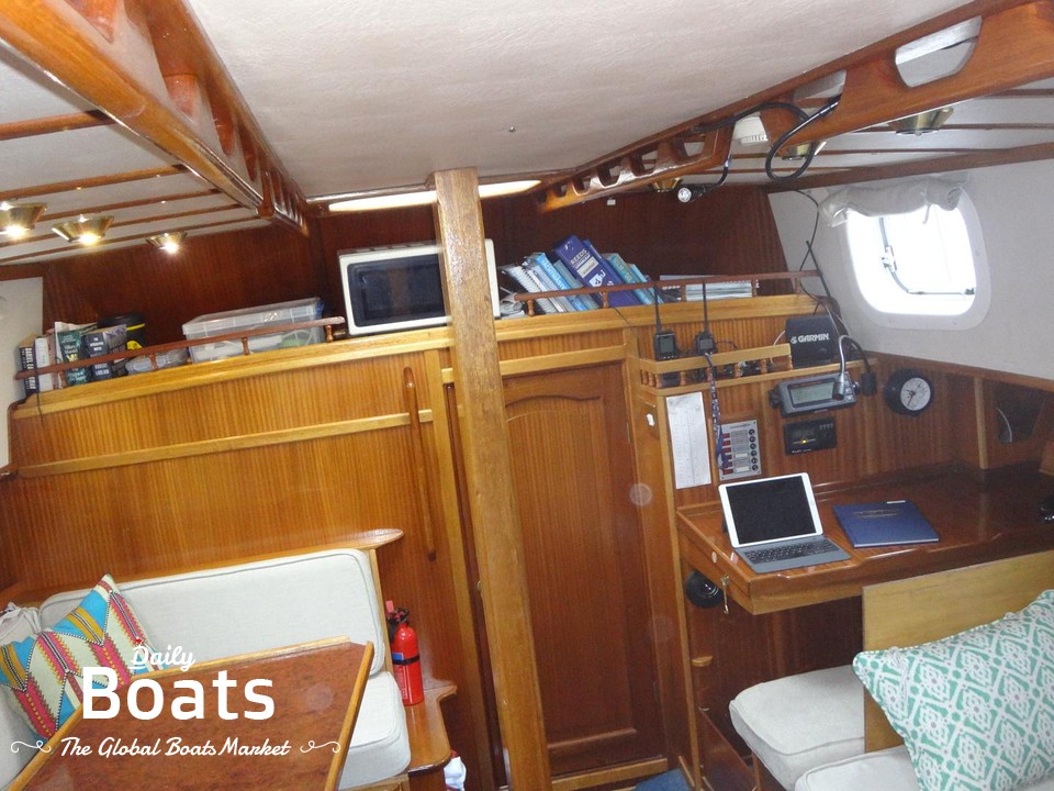 1992 Bruce Roberts Spray 40 for sale. View price, photos and Buy 1992 ...